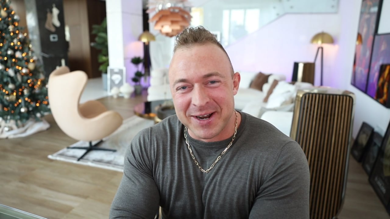 Welcome - Hustle Games · Hustle Games - Philip Johansen