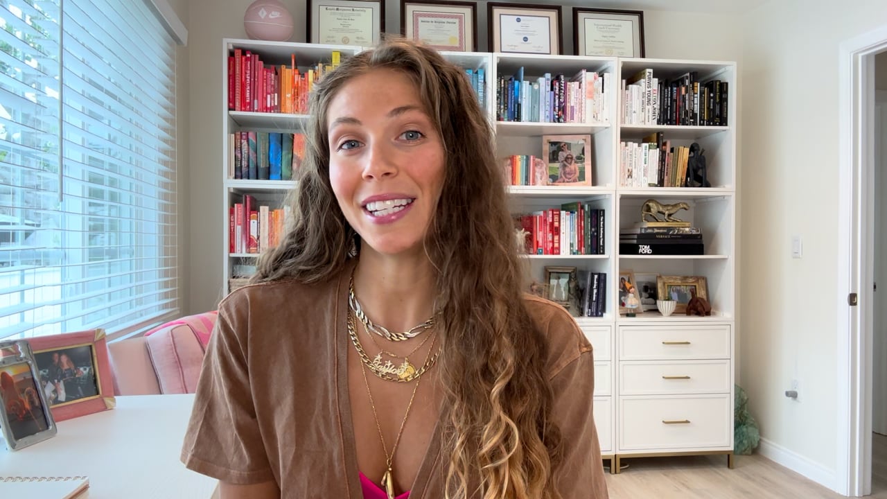 Hello! - Introduction · Fruit Girl 🍉