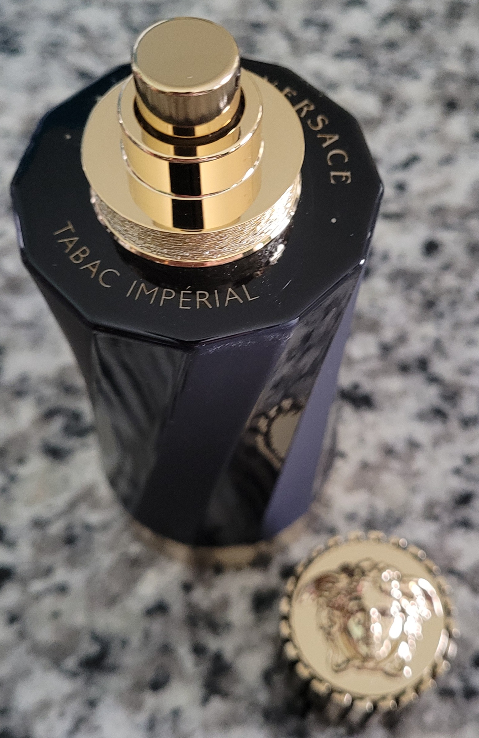 Versace Tabac Impérial · Brotherhood Of Scent