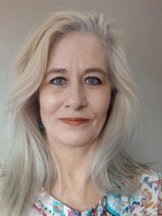 Darlene Shaw