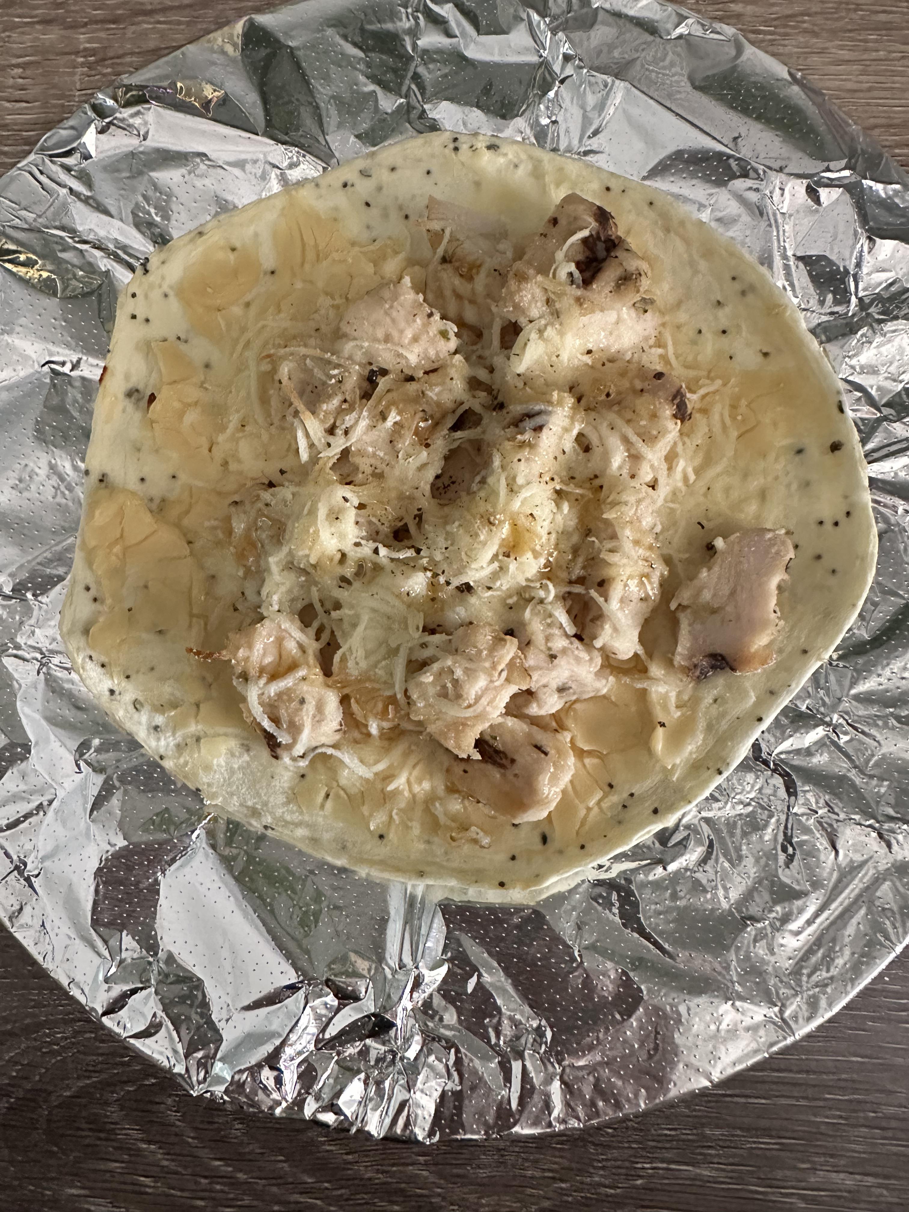 🌯🧀🔥 High-Protein Chicken Cheesy Egg Wrap · Breakthrough Body Blueprint