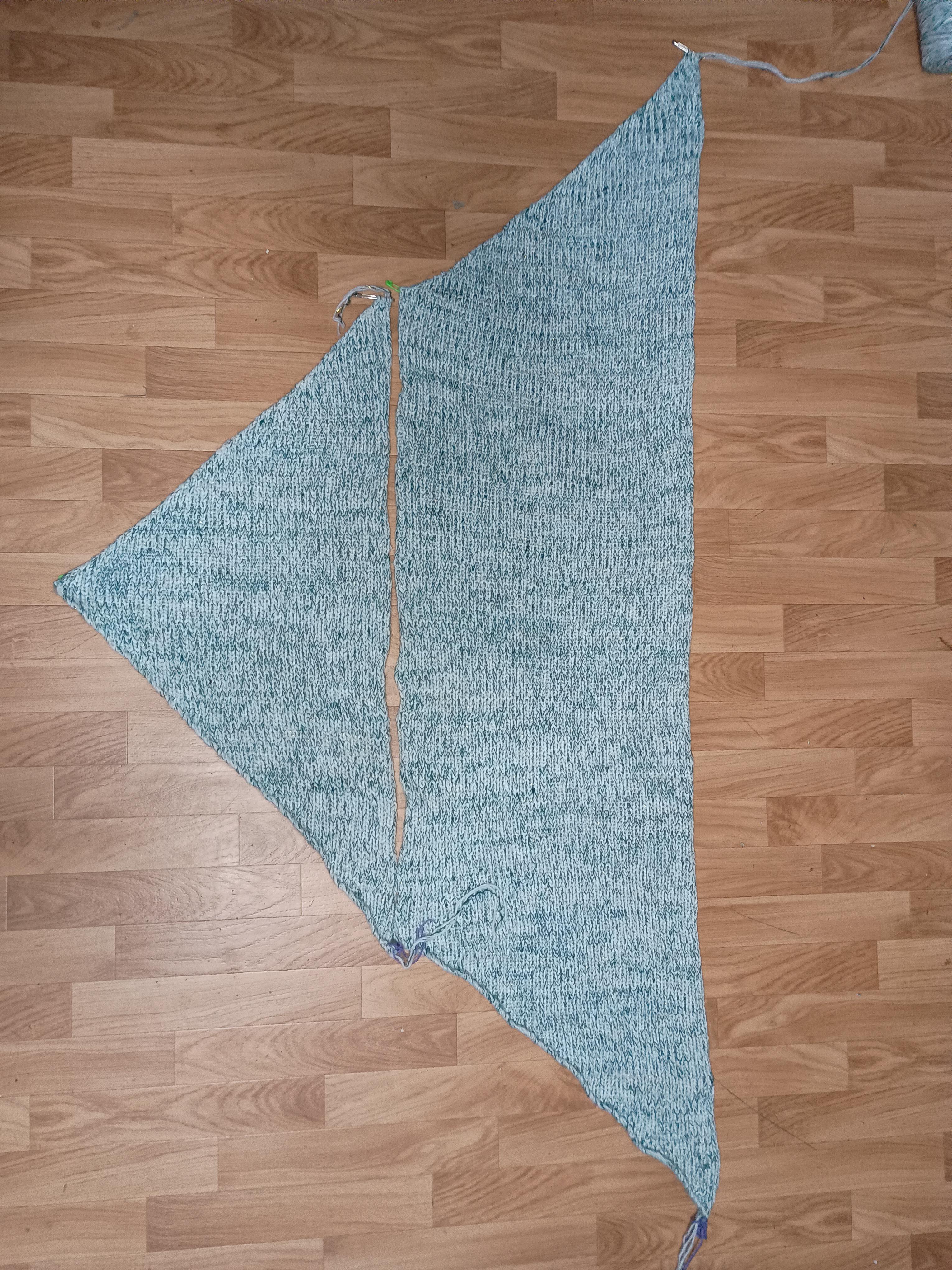 Outlander inspired Shawl · Circular Machine Knitting Addi
