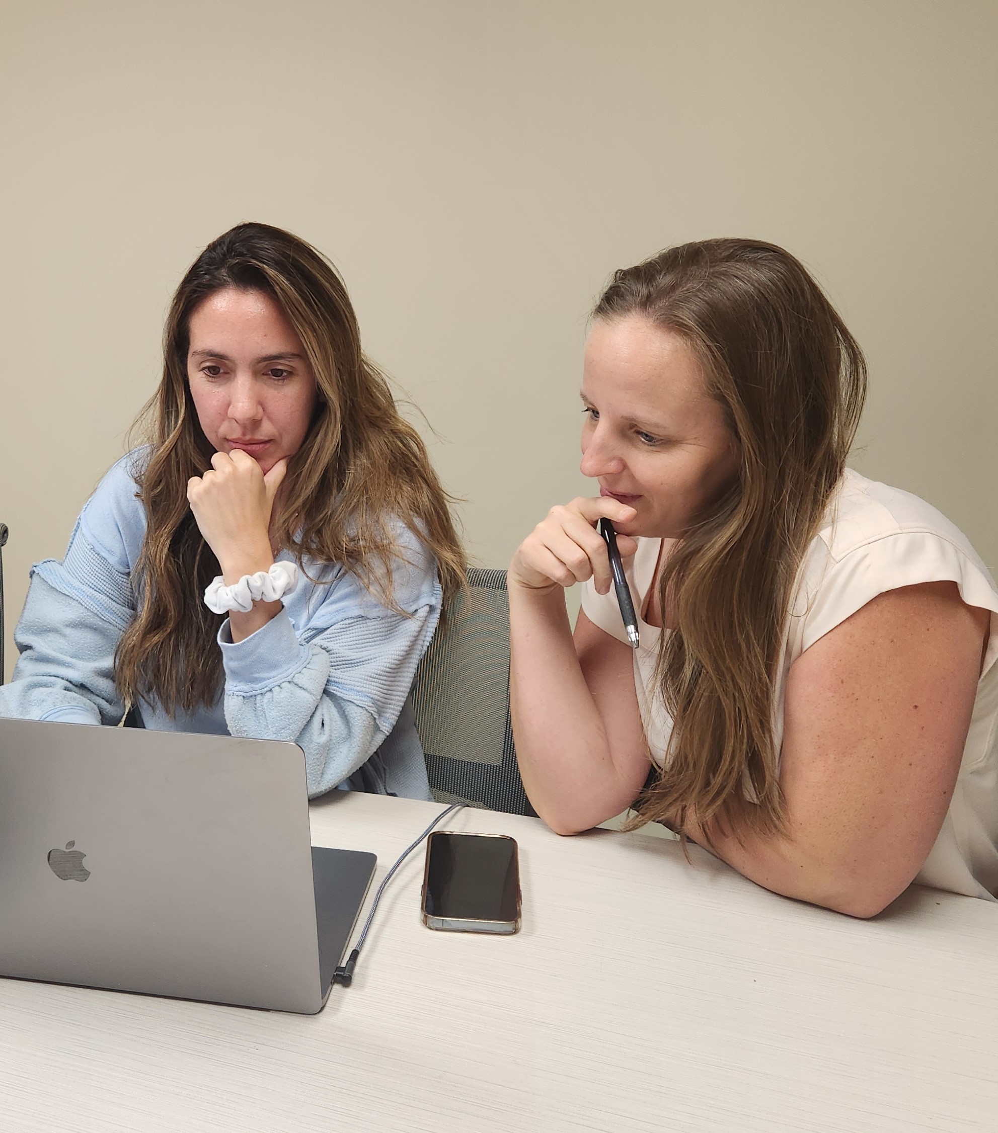 When is it time to hire? · Small Biz: Hire and Grow