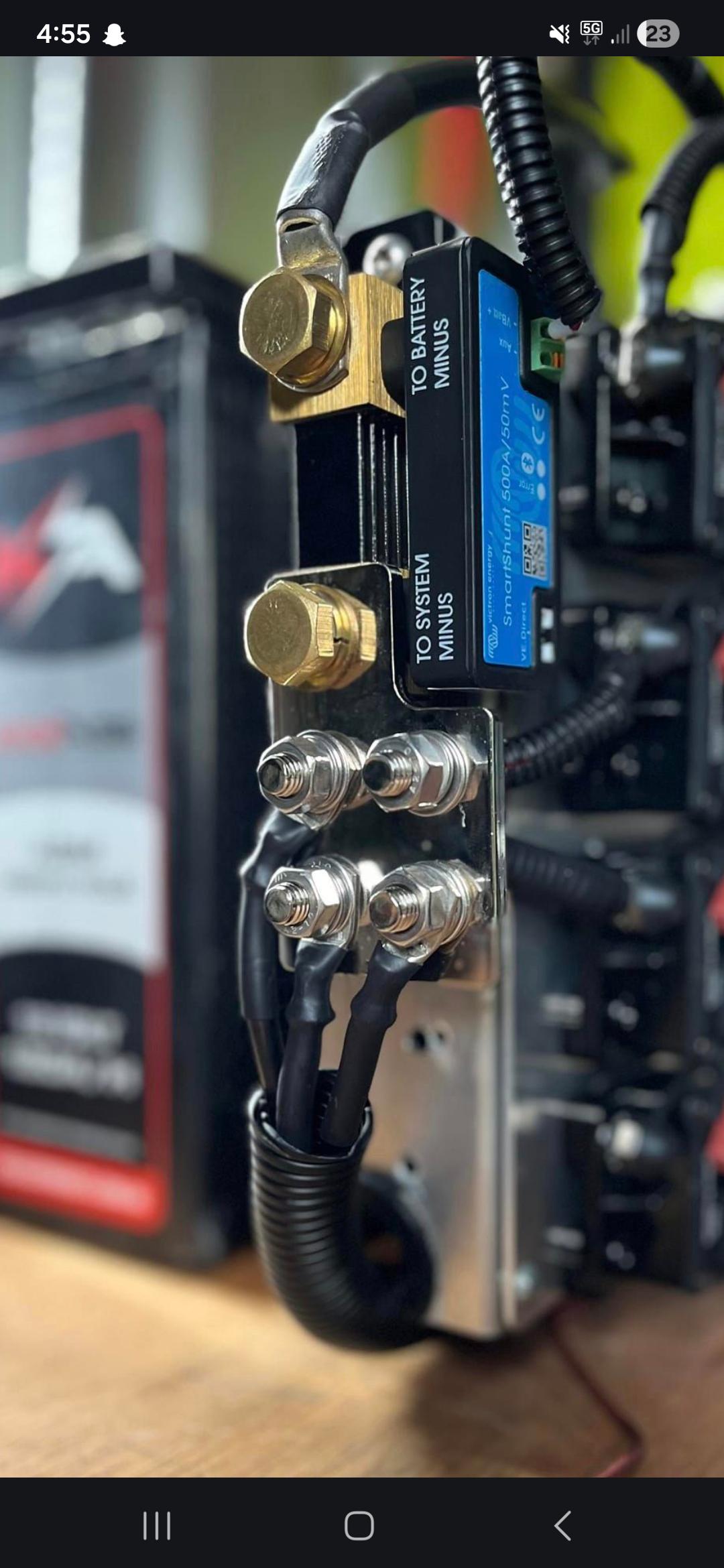 Product Spotlight 001 - B&L Shunt Busbar · Off Grid Academy