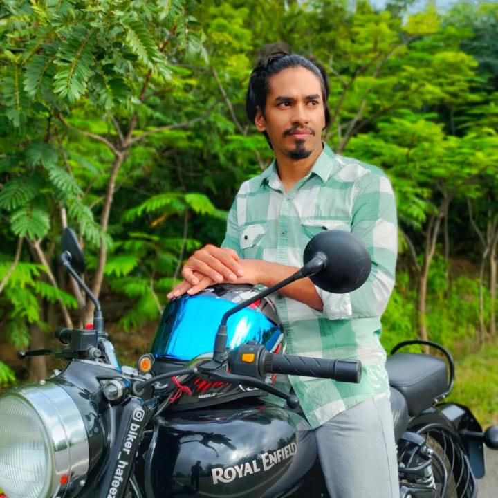 Syed Hafeez,