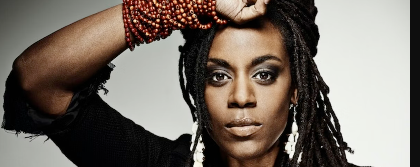 Akua Naru: The Courage to Tell: The Courage To Live · The King's Circle