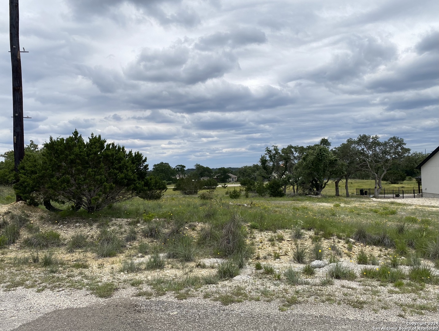 ROCKIN J RANCH , Blanco, TX- Lot - $59K / .3 acres · Creative Deal Maker