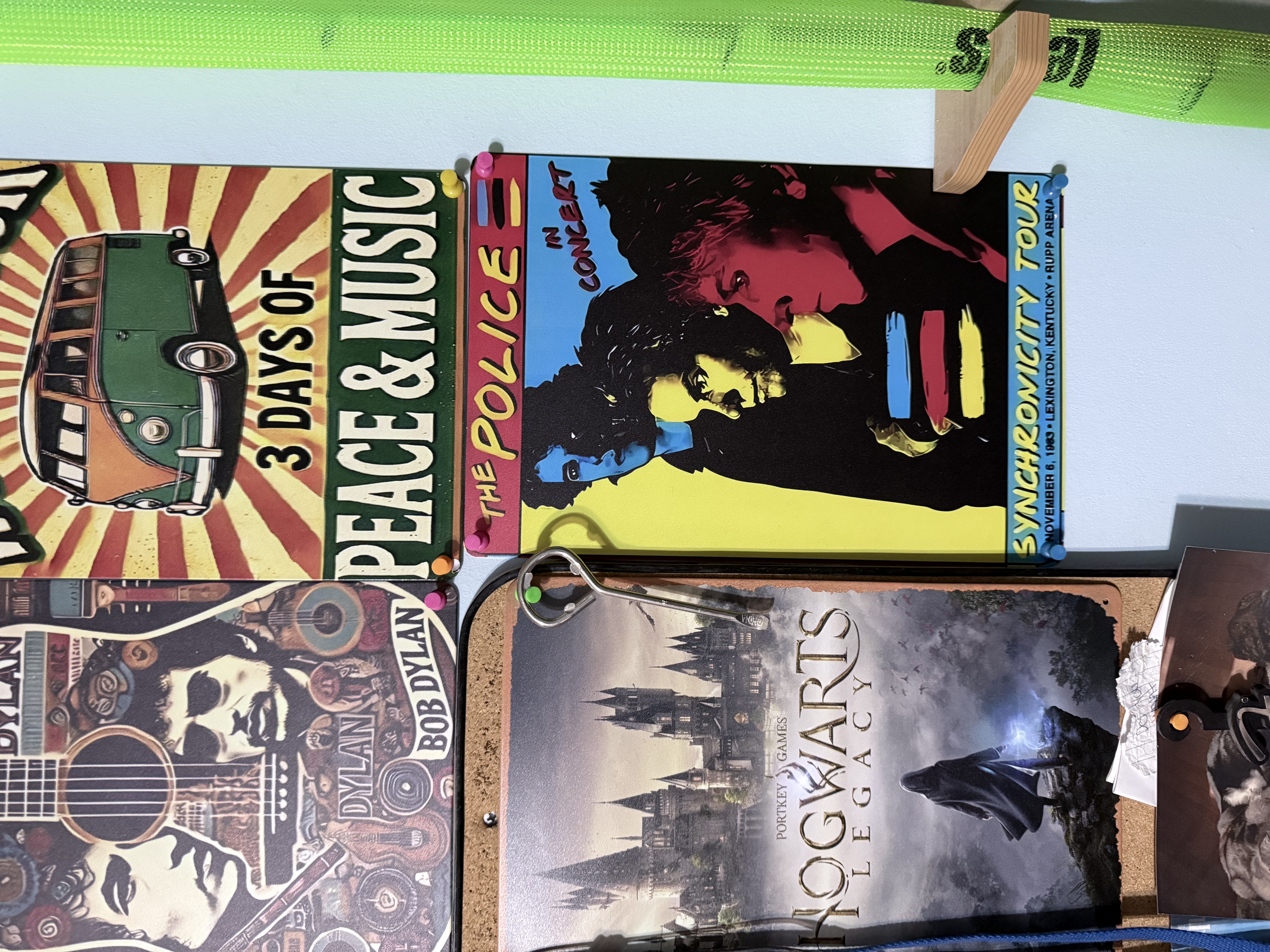 Guitar signs / posters · Omni Guitars
