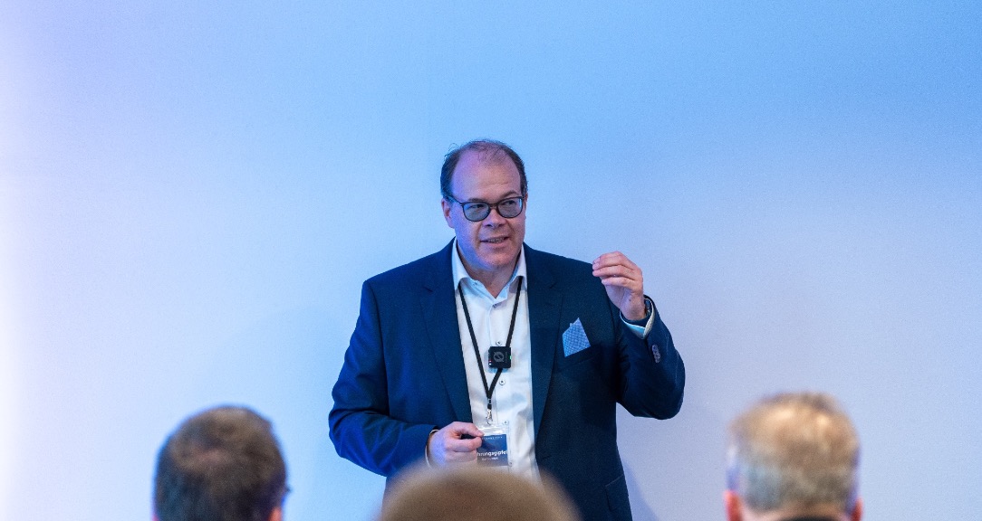 Robert Hoffmann · Krisen - wie überstehen?