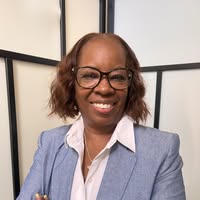 Doc Stephanie Hamilton