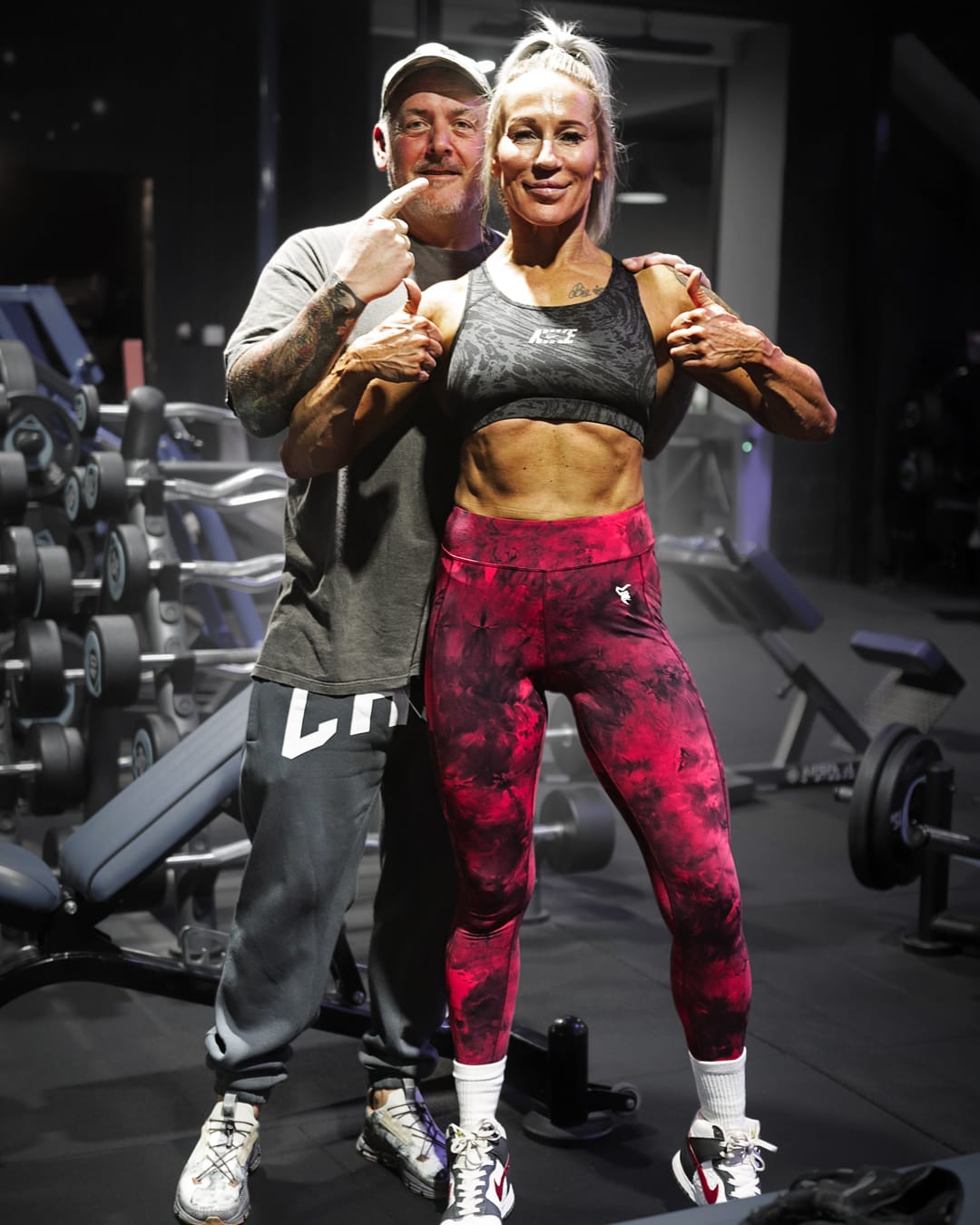 Picture from filming last week for Tracy’s new video coming soon 💪💪 ...