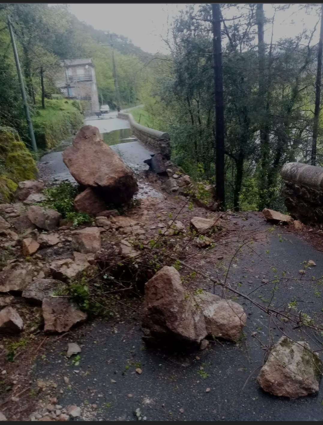 Unexpected Obstacle: A Rocky Ride ! · Let's Master English